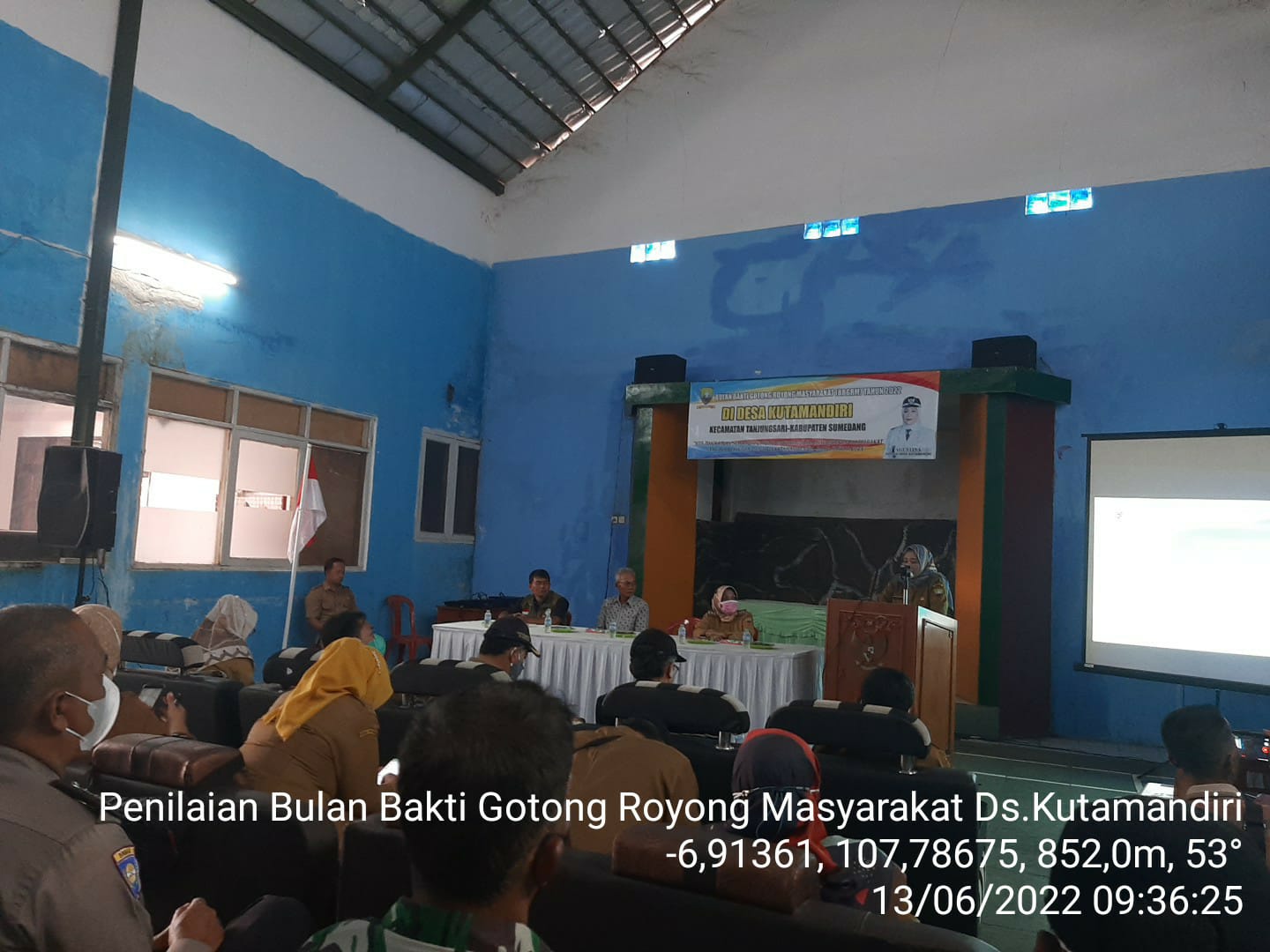 DESA KUTAMANDIRI SEBAGAI WAKIL DARI KECAMATAN TANJUNGSARI DALAM BULAN ...